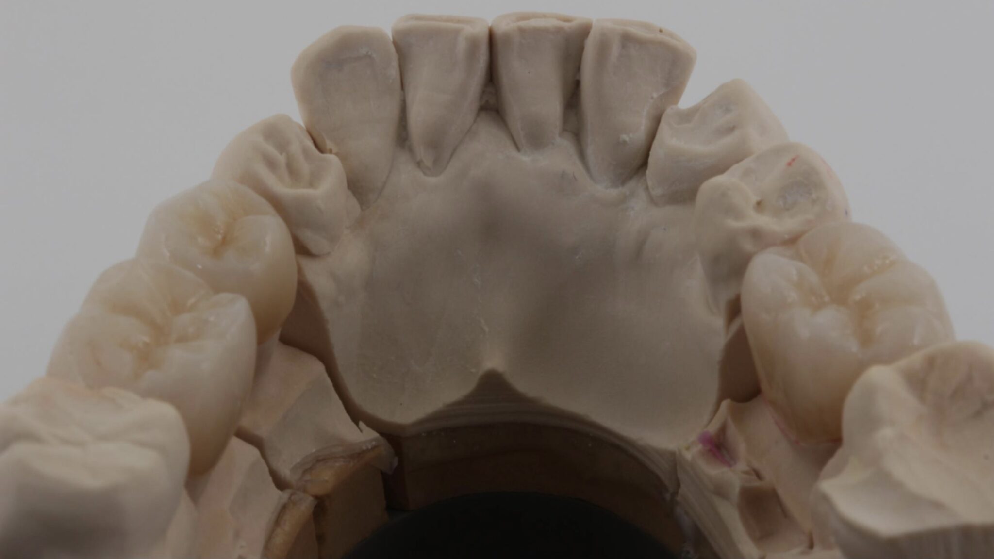 株式会社dc – 東京都千代田区の歯科技工所